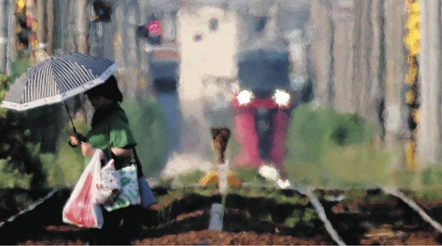 鉄道レールも酷暑に悲鳴 ゆがみ多発目立つローカル線中日新聞Web