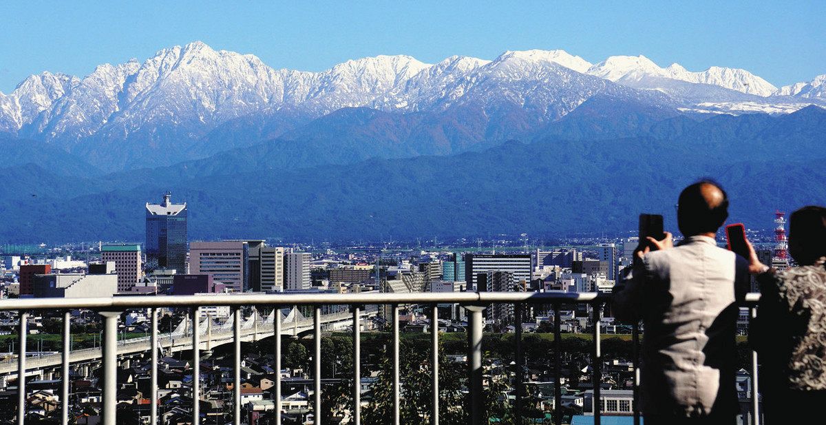 立山連峰くっきり 富山県内 今季一番の冷え込み北陸中日新聞Web