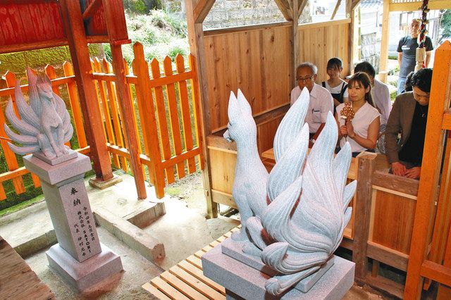 地元の繁栄願う九尾狐 関の武芸吉祥天に石像建立中日新聞Web