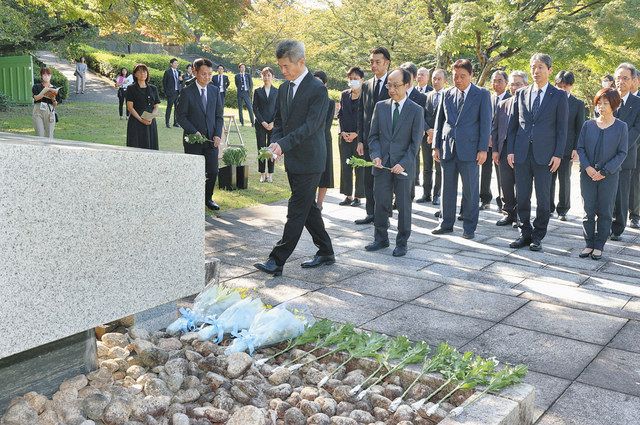 伊勢湾台風の殉難者慰霊祭 名古屋平和公園中日新聞Web
