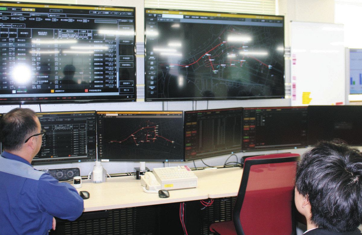 停電時システムを高浜町職員が見学 小浜配電営業所中日新聞Web