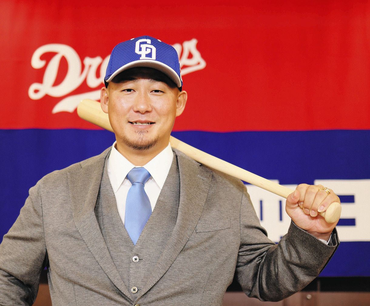 【中日】W翔「160」の競演 中田翔と岩崎翔の同学年コンビが飛距離と球速でタッグ結成約束：中日スポーツ・東京中日スポーツ