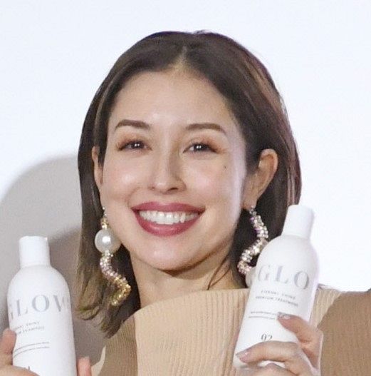 BENIが第2子妊娠を報告「お腹の中の子にMUSIC ＆ LOVEを届けていきます」長男との母子ショットも披露：中日スポーツ・東京中日スポーツ