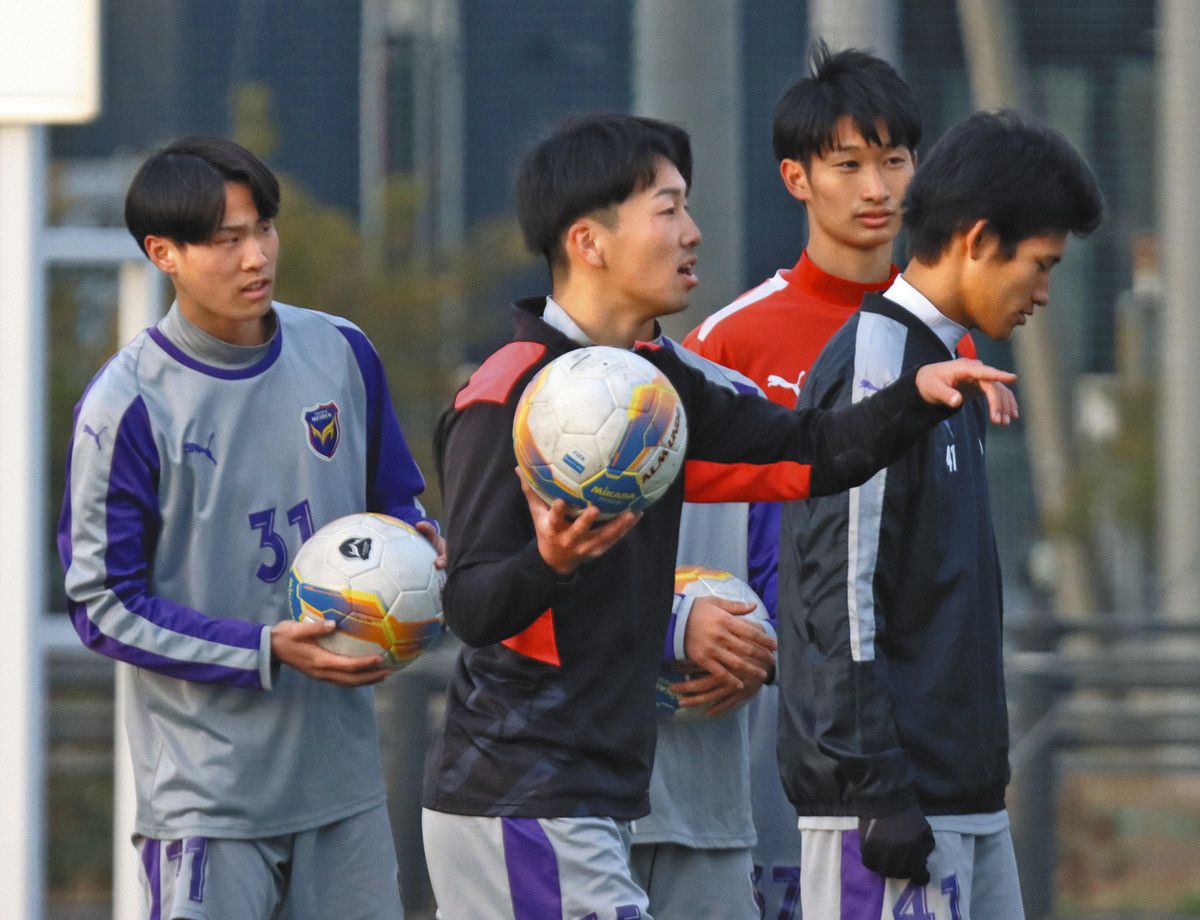 【高校サッカー】愛工大名電の主将・蒲地陽汰と双子の弟・壮汰、同じチームでプレーする最後の機会に全力尽くす：中日スポーツ・東京中日スポーツ