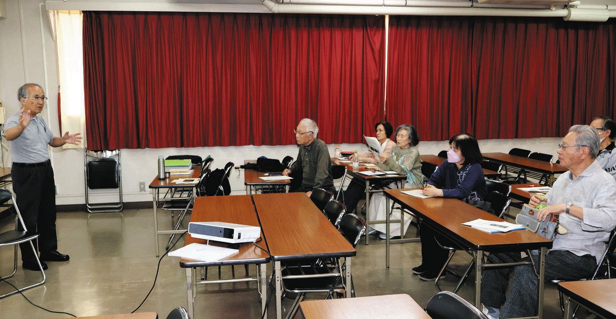 芭蕉と也有、句碑から考察 春日井で市民講座始まる:中日新聞web