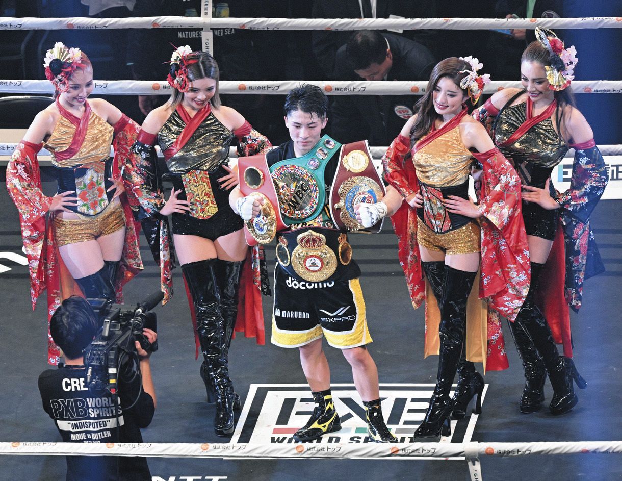 【写真】リングに“華”を添えるラウンドガール：中日スポーツ・東京中日スポーツ