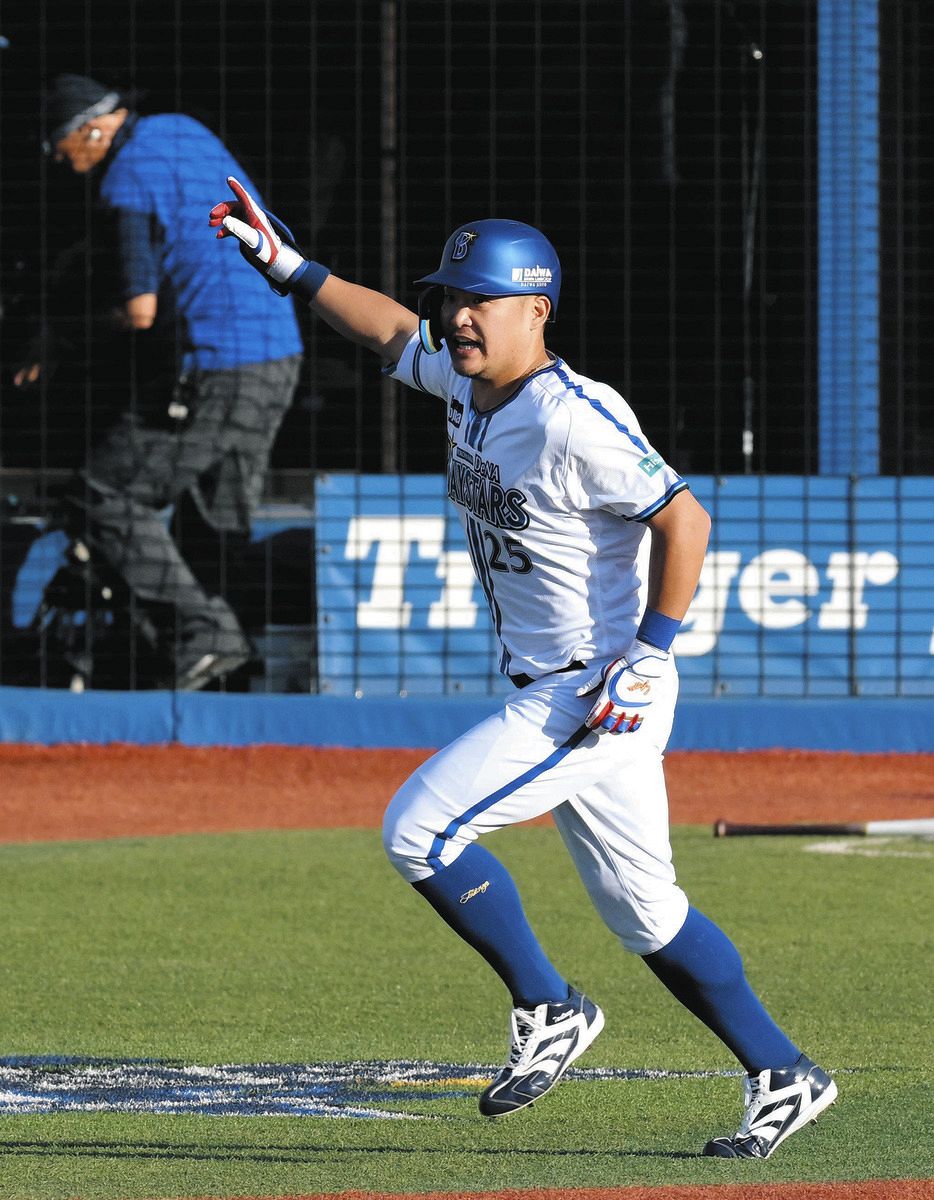 【DeNA】7点差逆転、勝ち越し弾は筒香！ 「ひどい4打席」凡退振り払う一発に、三浦監督絶賛「ゴウはもっていますから」：中日スポーツ・東京中日スポーツ