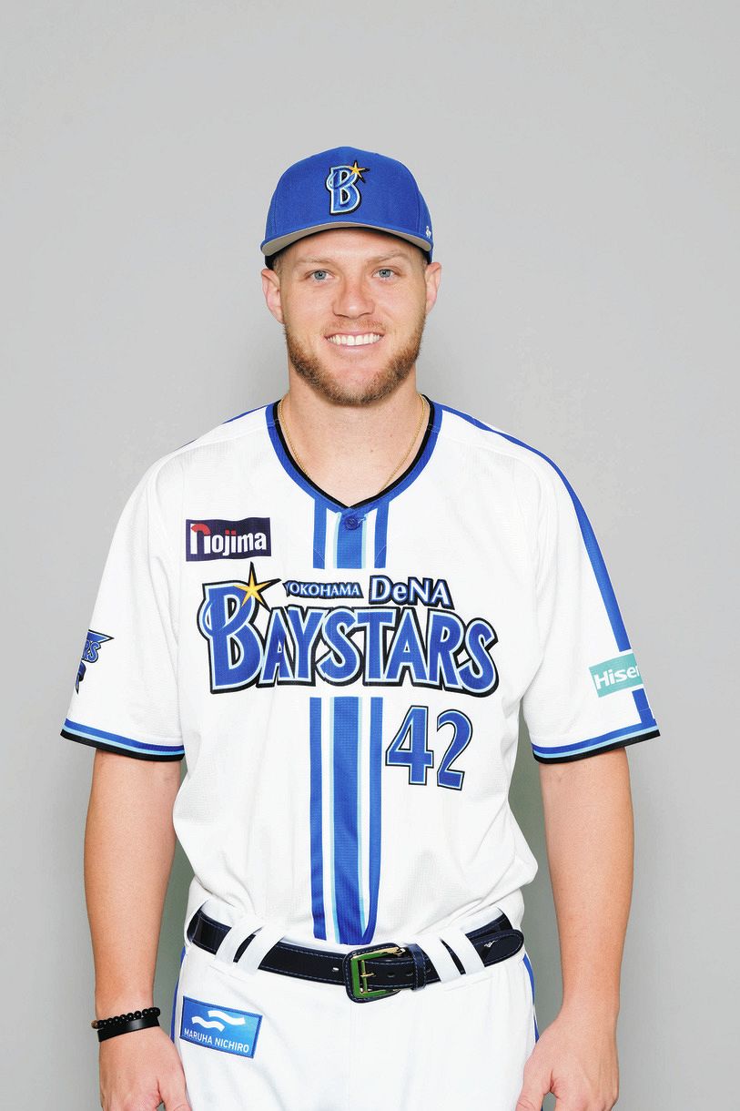 【DeNA】新外国人アンバギー、2点二塁打で来日初打点！「コンパクトなスイングで捉えることができた」：中日スポーツ・東京中日スポーツ