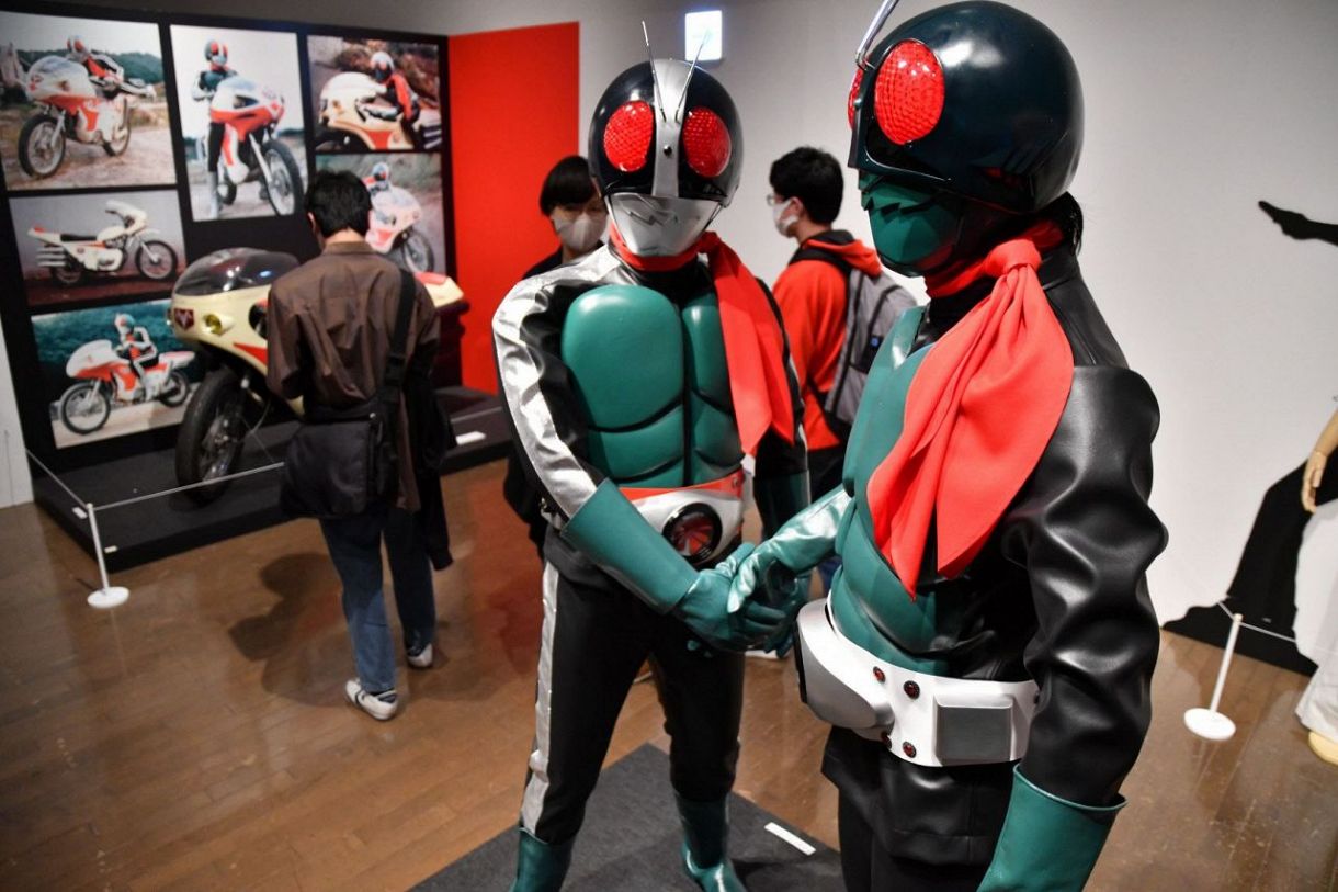 All Masked Riders Celebrate 50th Anniversary：中日新聞Web
