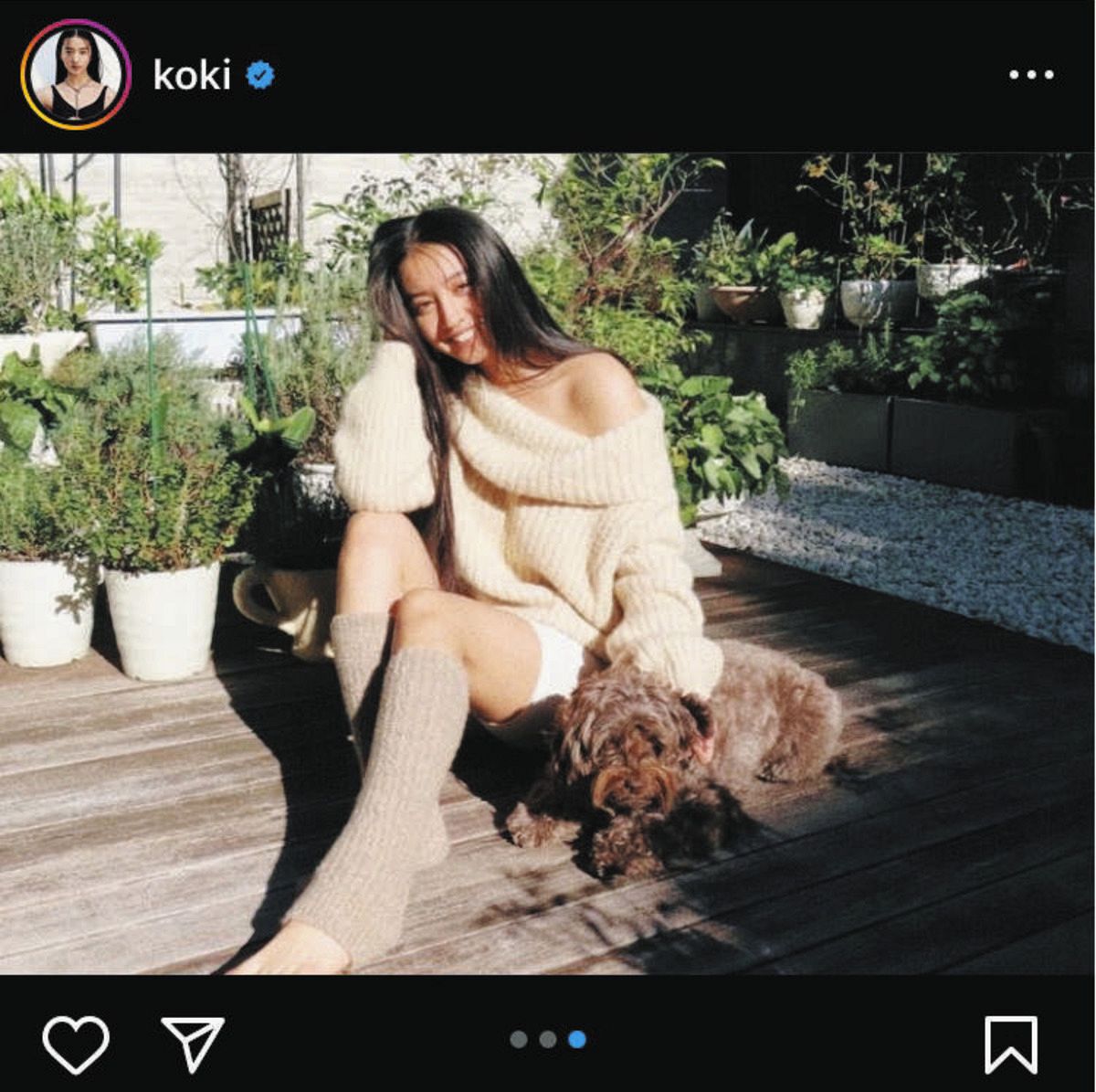 koki，美脚＆肩出しショットに「ラブラブタイム」【写真】：中日スポーツ・東京中日スポーツ