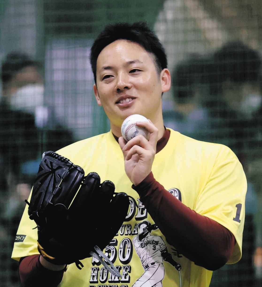 【楽天】松井裕樹が自主トレ公開、WBC使用球で投球練習「そんなに（NPBと違いを）感じていない」：中日スポーツ・東京中日スポーツ