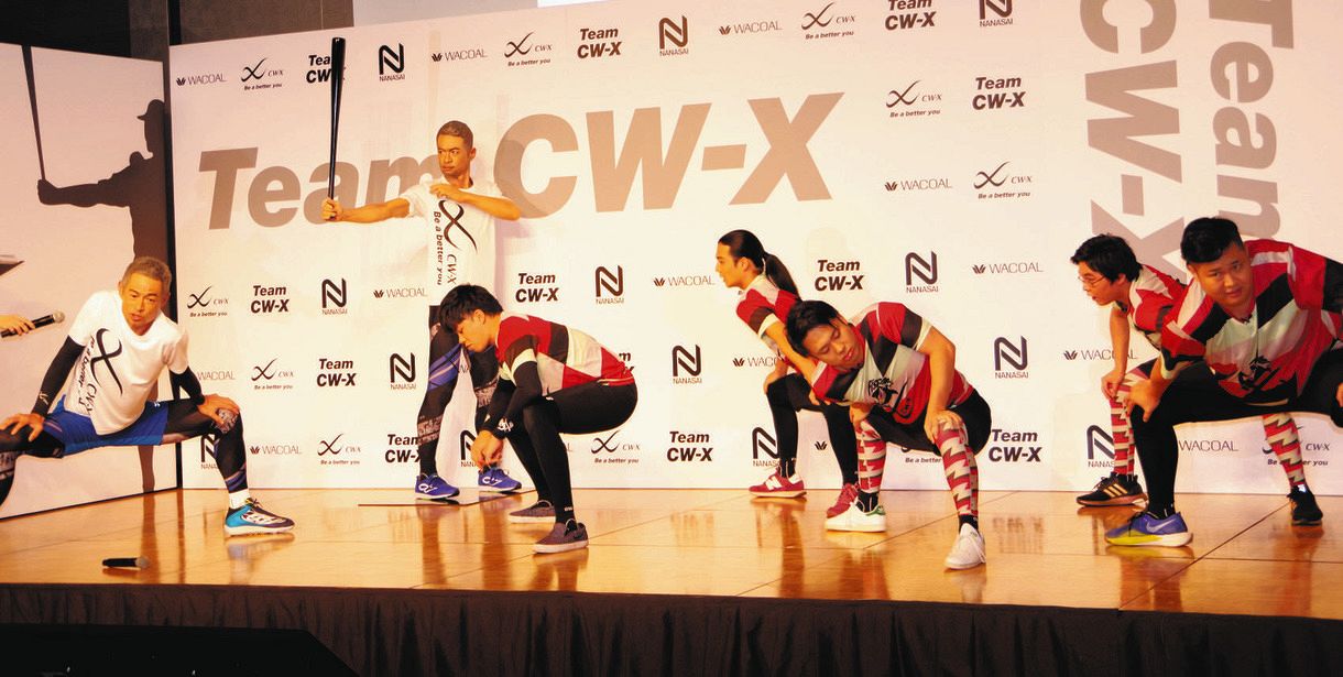 イチローさんから以前、ストレッチ伝授の『フィッシャーズ』体固いマサイは「出てるぞ。（運動）音痴が…」イジられた：中日スポーツ・東京中日スポーツ