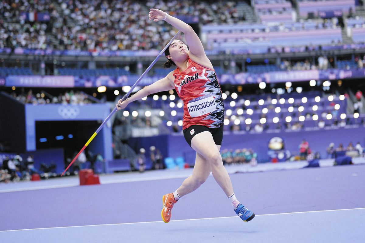 やり投げ・北口榛花、予選1投目で決勝進出決める SNSでは室伏広治さんと重ねる声【パリオリンピック】：中日スポーツ・東京中日スポーツ