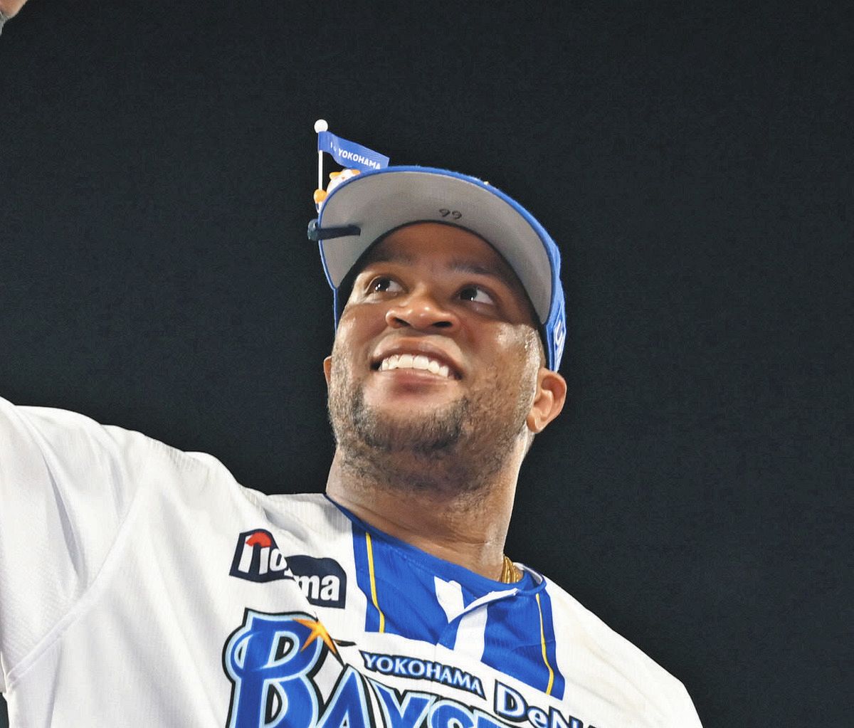 DeNA・ビシエド、1000試合出場達成「出場機会を与えてくれたおかげ」と中日、DeNAの両球団に感謝：中日スポーツ・東京中日スポーツ