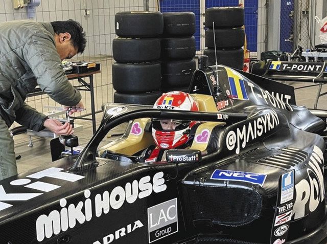 Juju、来季F3へ準備中：中日スポーツ・東京中日スポーツ