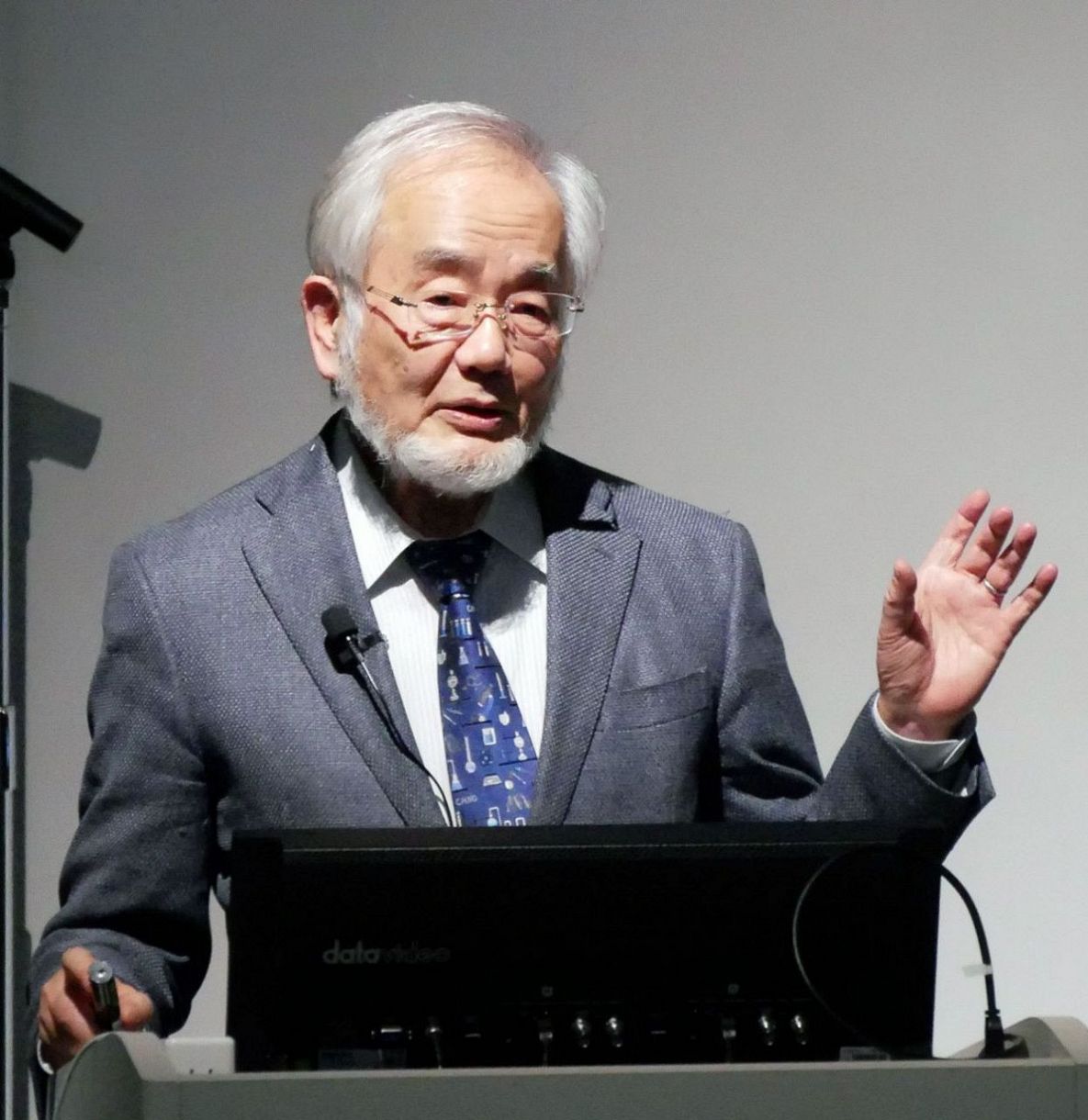 Nobel laureate Yoshinori Ohsumi, professor emeritus at Tokyo Institute ...
