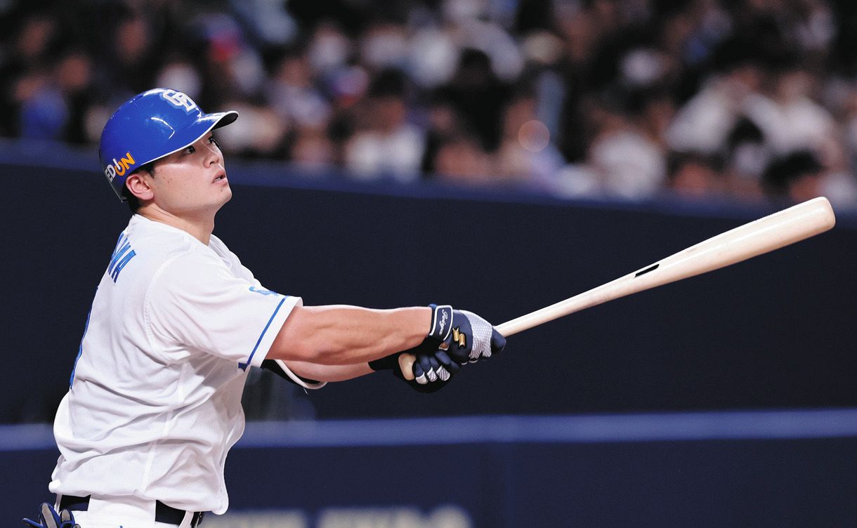 細川成也、DeNA・バウアーから2発！ 初回ソロ＆6回同点ソロ、4回には右前打で猛打賞【中日】：中日スポーツ・東京中日スポーツ