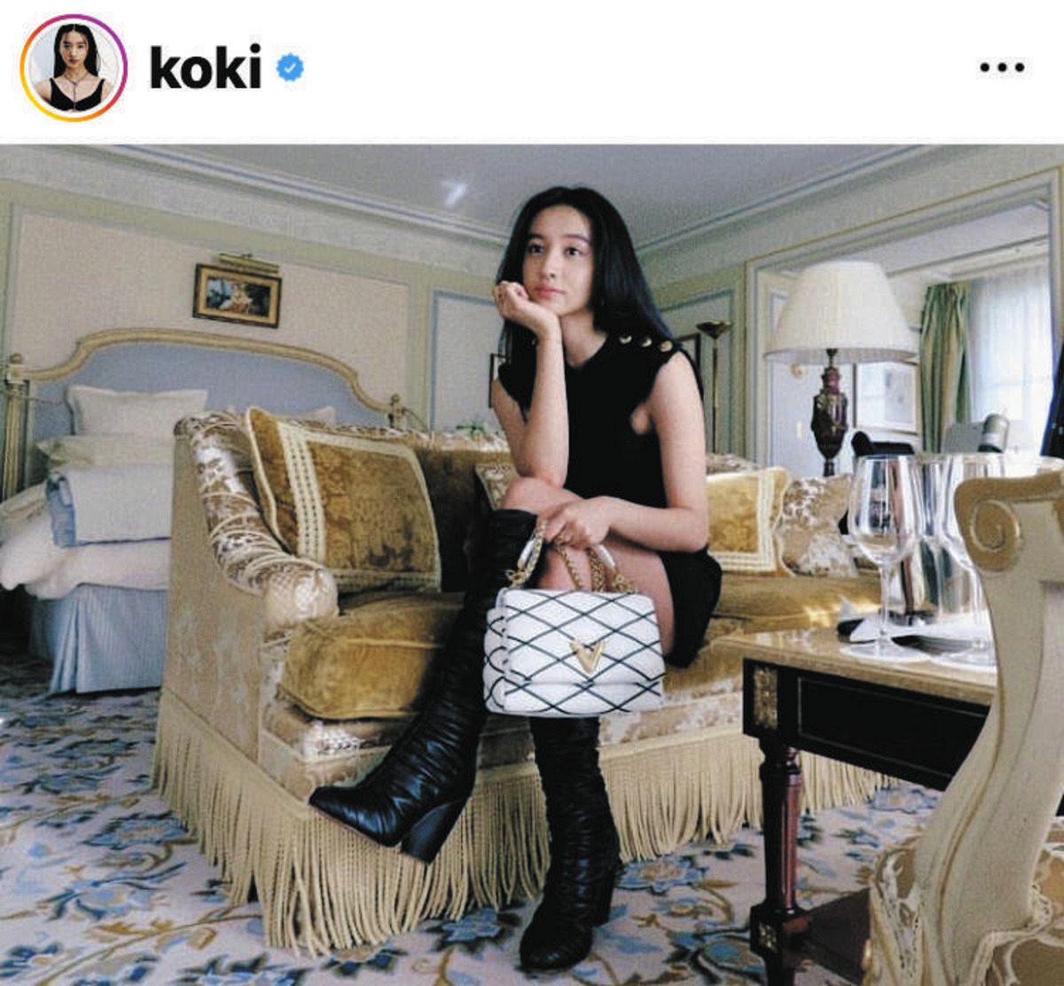 Koki，ノースリーブのブラックコーデ【写真】：中日スポーツ・東京中日スポーツ