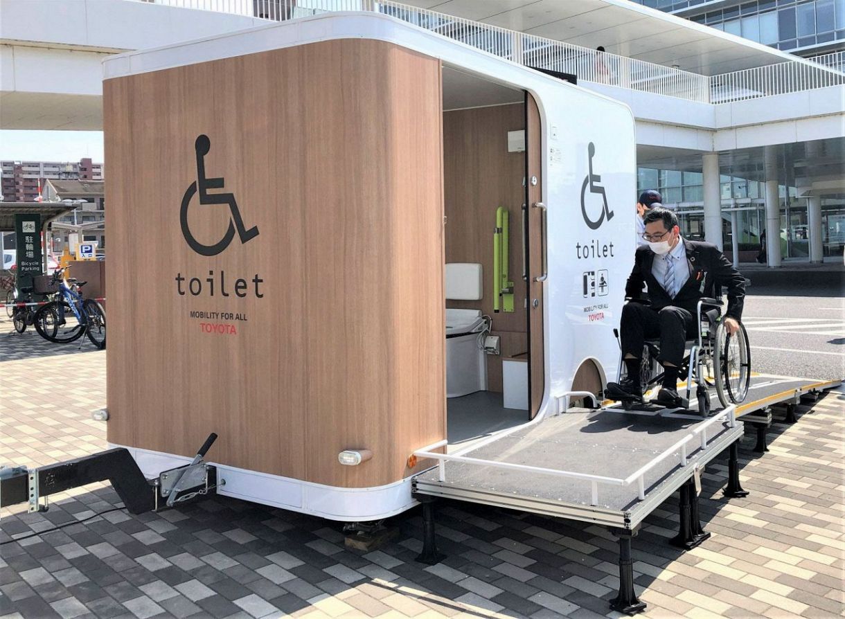 Toyota Motor Corporation Plans to Launch Mobile Toilet in FY2024：中日新聞Web