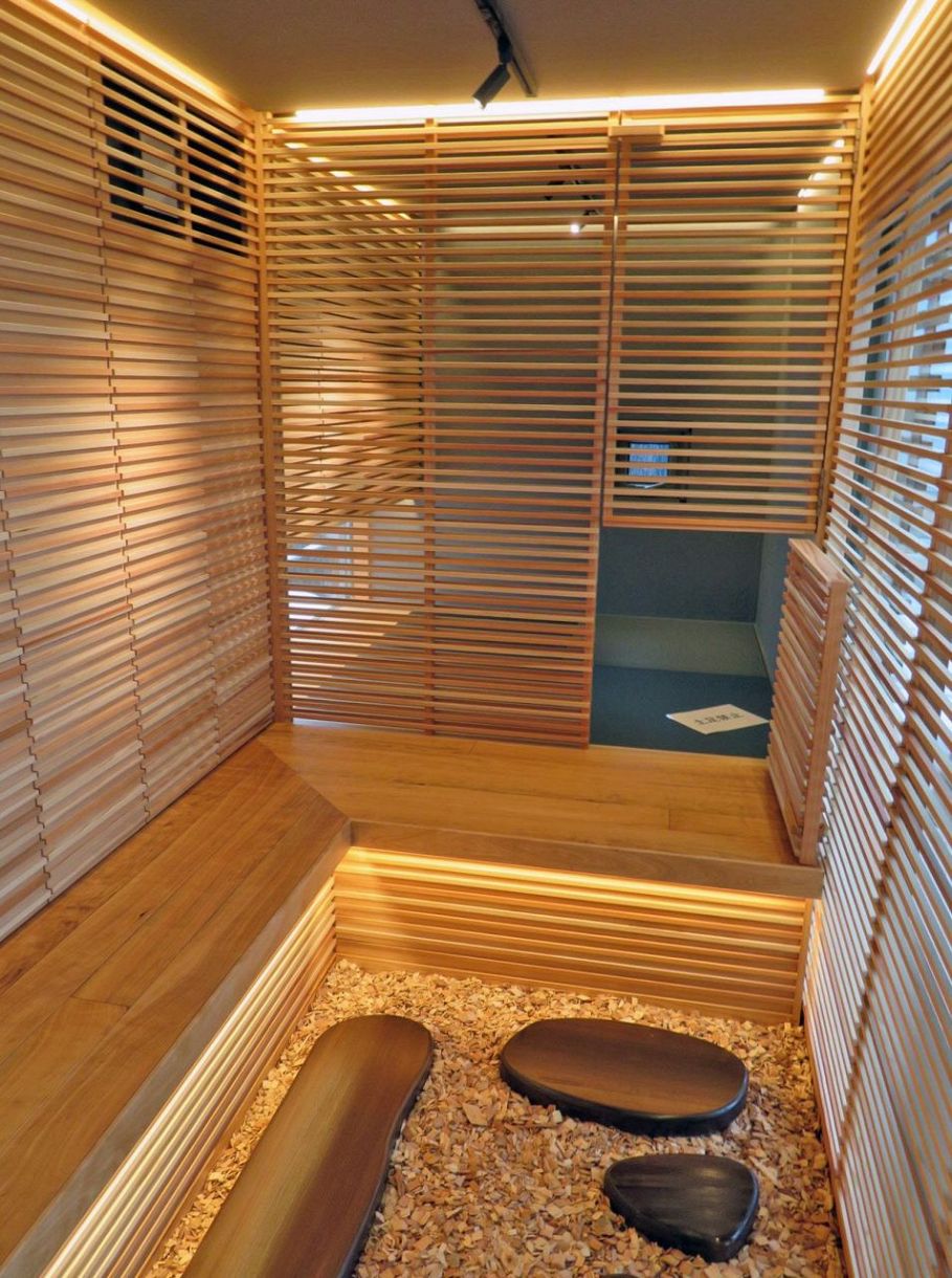 Japanese-style container house equipped with a tea ceremony room：中日新聞Web