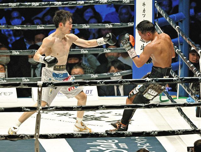 強打の寺地、王座統一 ライトフライ級ダブル世界戦、京口を7回TKO：中日新聞Web