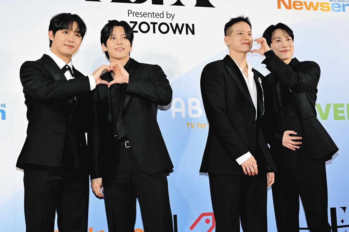 新しい学校のリーダーズ、＆TEAM…ら豪華アーティスト登場【写真】：中日スポーツ・東京中日スポーツ