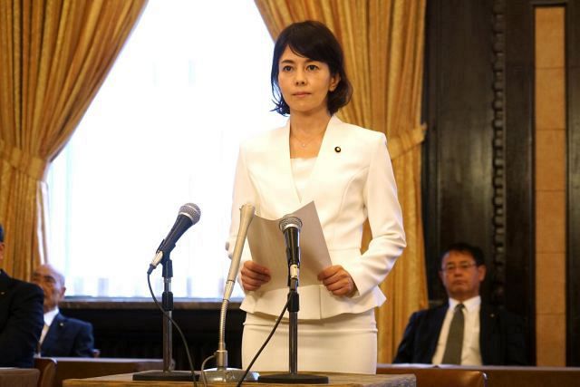 沢口靖子「代議士になりたいと思ったことはない」 主演ドラマ「お花のセンセイ」では“国会に乗り込む”:中日スポーツ・東京中日スポーツ