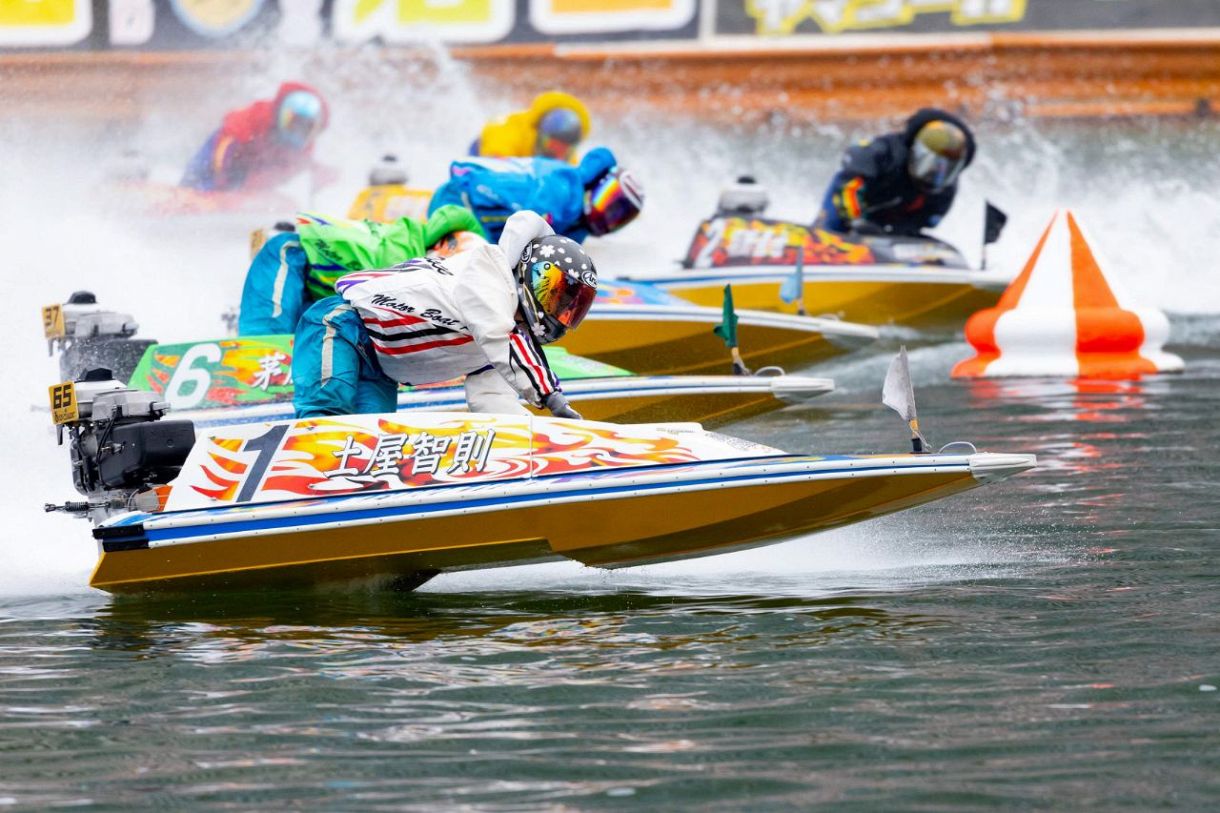 【写真】ボートレースクラシック(平和島ボート)優勝戦:中日スポーツ・東京中日スポーツ