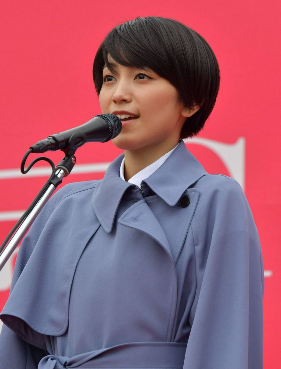 miwa「パジャマの上にユニフォーム着るの？ みんなどうする？」W杯日本戦4時起床おまじない：中日スポーツ・東京中日スポーツ