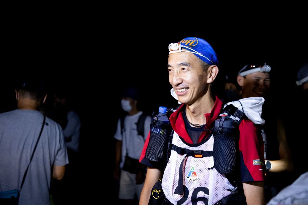 普通の銀行員が日本一過酷な山岳レースTJARに挑む理由 エリートコースを外れて初めて見えた別の頂上：中日新聞Web