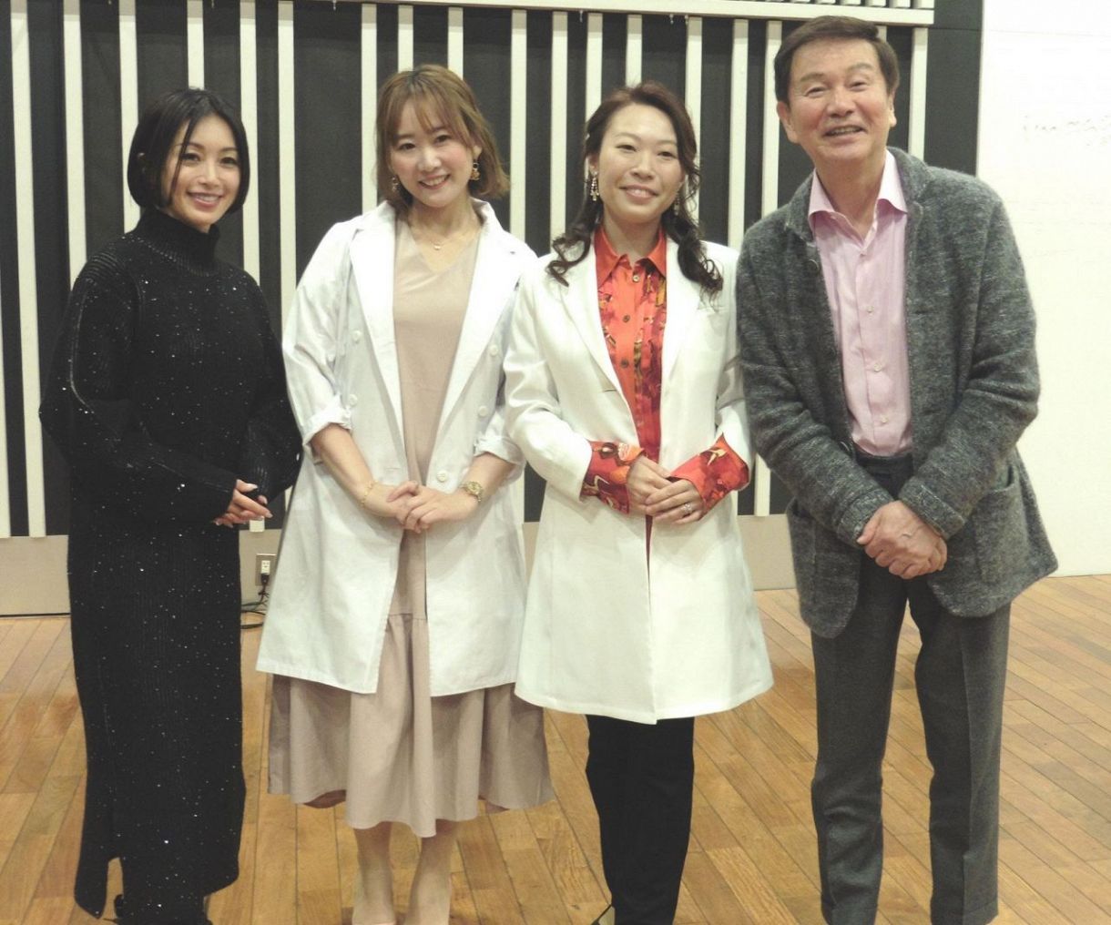 現役女性医師4人のボーカルユニット「Drs.DIVA」、デビュー後初のラジオ出演 「いつか紅白歌合戦に出場できるように頑張ります！」：中日スポーツ・東京中日スポーツ