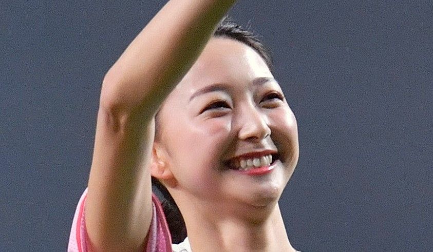 鈴木誠也の妻・畠山愛理さん『どこ行くのも一緒』報道に「一緒じゃないんですけど笑 束縛もしてませんけど」：中日スポーツ・東京中日スポーツ 