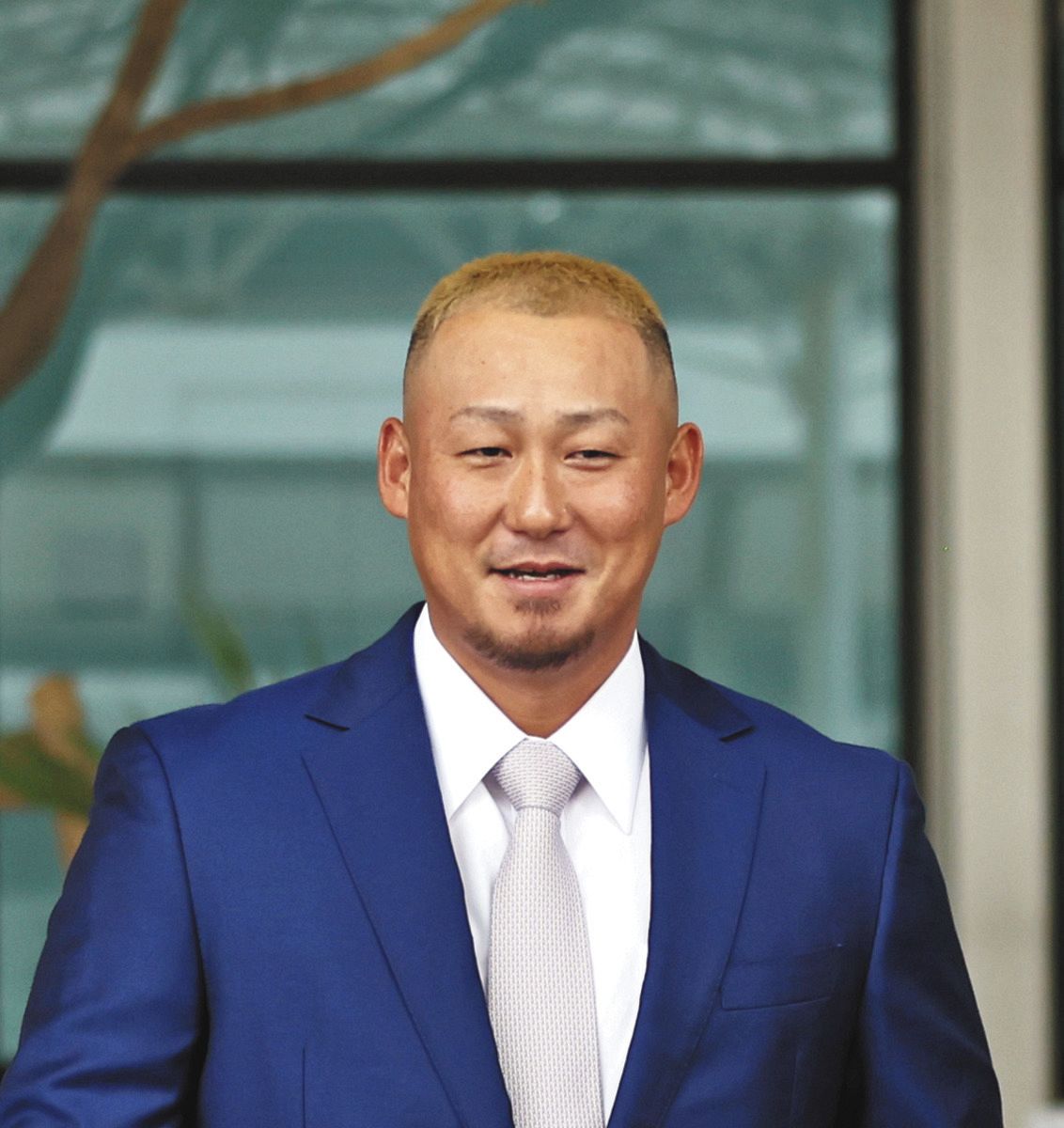 中日・中田翔「マジでこのチームで勝ちたいって思った！！」キャンプ地・北谷で早速チームメートと焼き肉で親睦：中日スポーツ・東京中日スポーツ