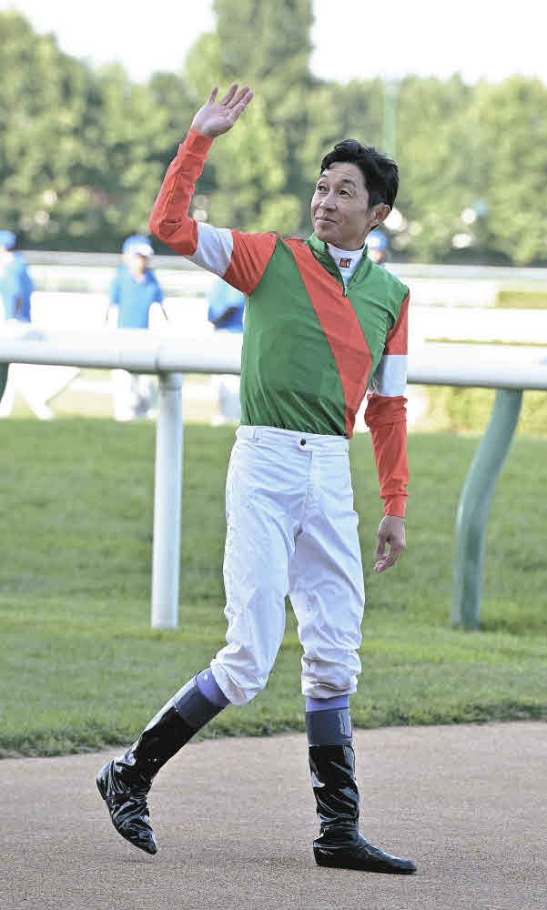 武豊が札幌12R積丹特別制し4599勝目 早ければ来週にもJRA通算4600勝：中日スポーツ・東京中日スポーツ