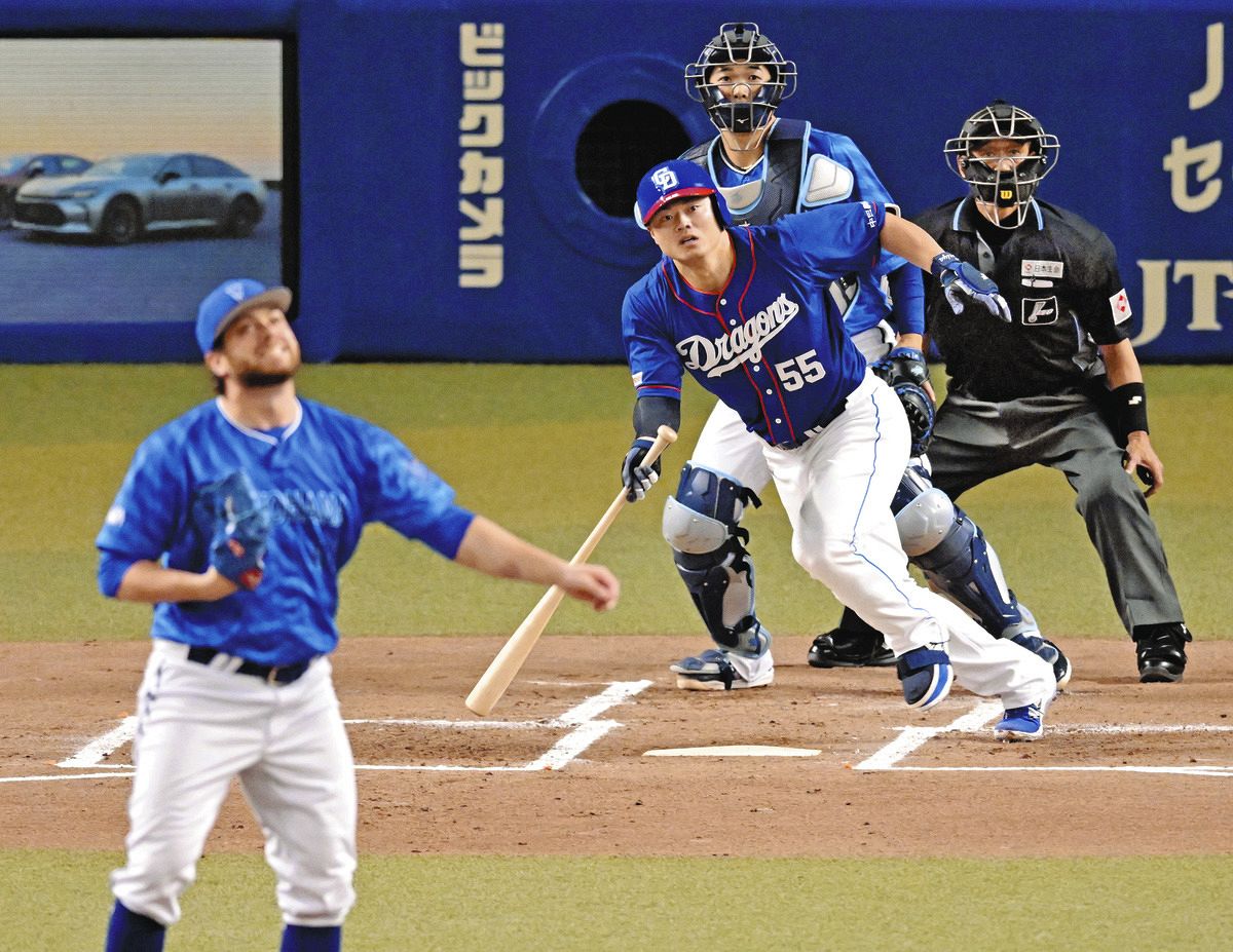 中日・細川成也、「どうやったら打てるのか模索しながら」3打数2安打 昨年苦手のDeNA・ケイを攻略の先制適時打：中日スポーツ・東京中日スポーツ