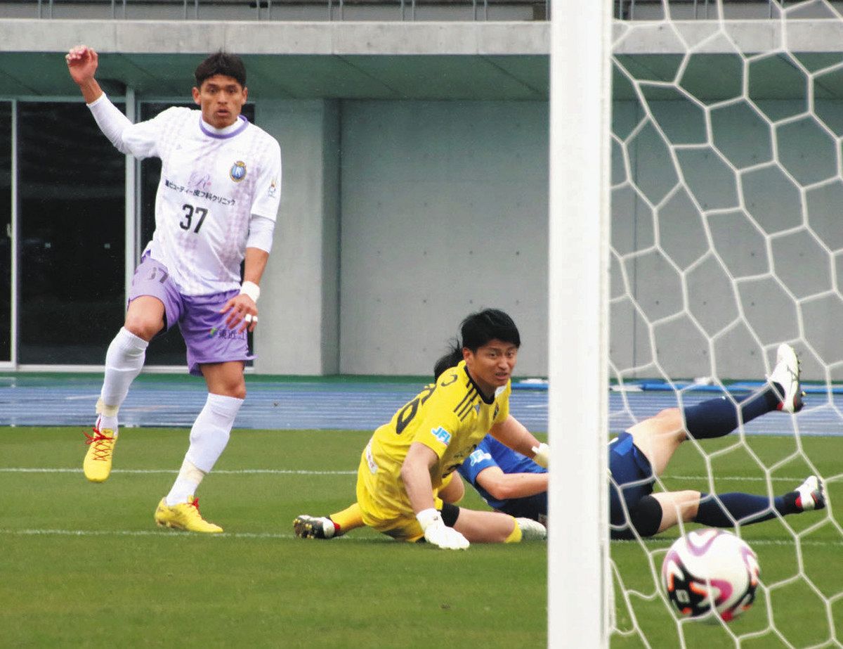 仙台にPKで先制、逃げ切る JFL・レイラック：中日新聞Web