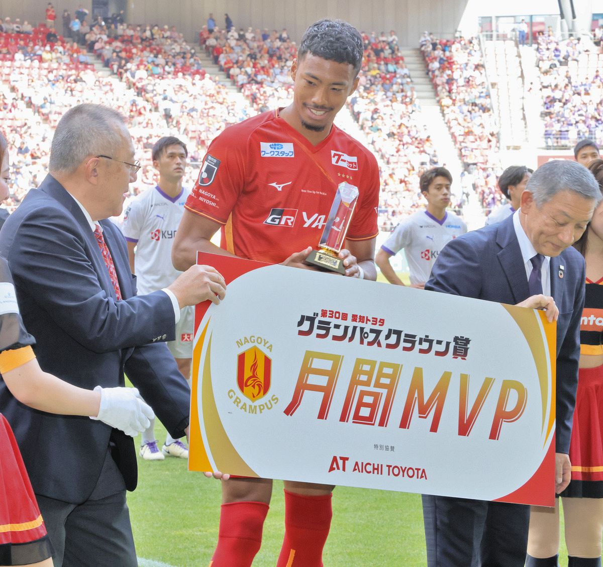 グランパスクラウン賞、4月度MVPはDF三国ケネディエブス 福岡から今季加入、ここまでチーム唯一のリーグ戦フルタイム出場：中日スポーツ・東京中日スポーツ