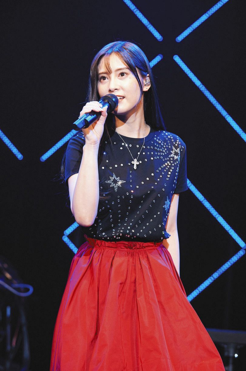 KEIKOソロデビュー後 初アルバム記念ライブ 盟友May`nも登場：中日スポーツ・東京中日スポーツ