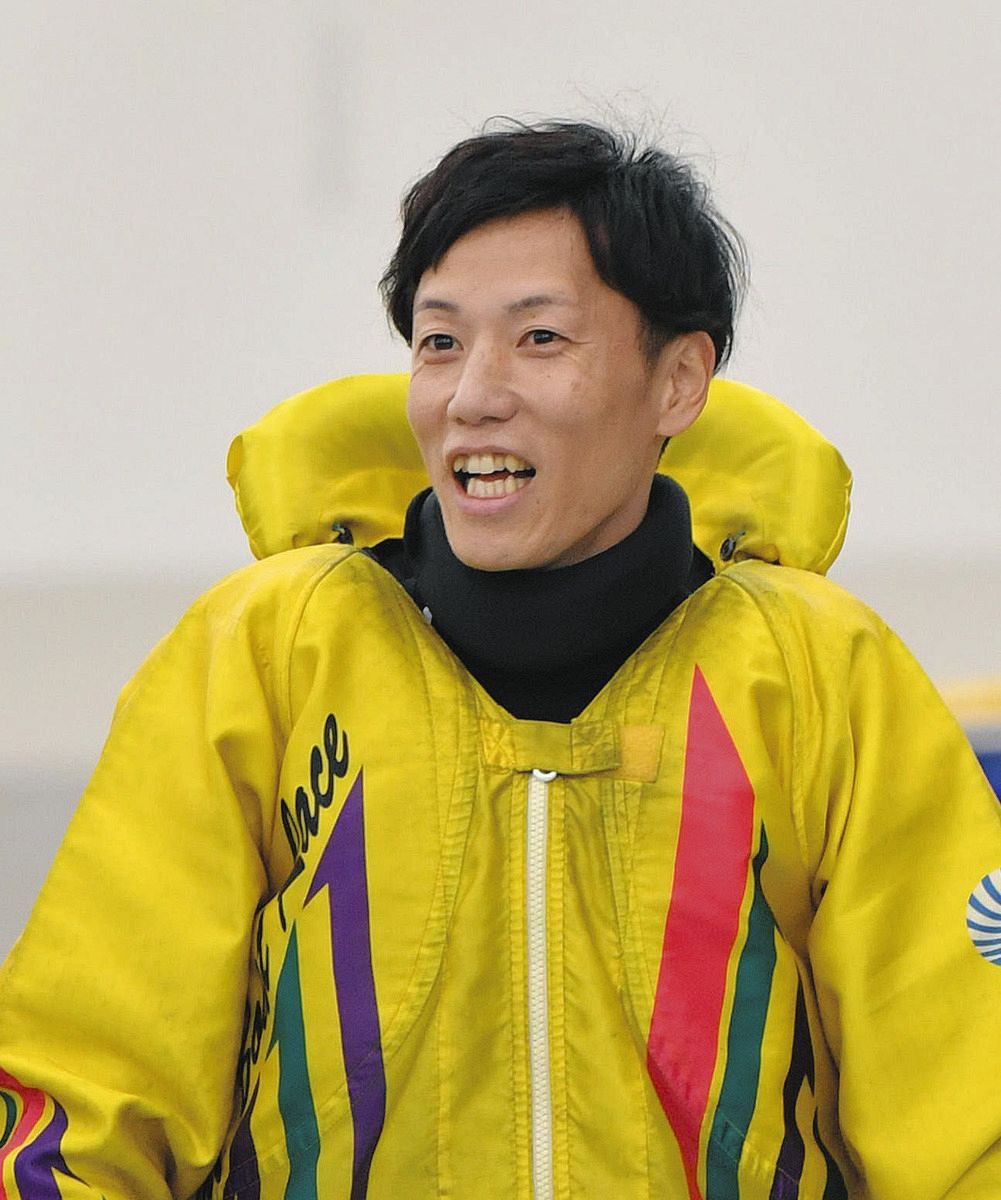 蒲郡ボート・G1「東海地区選手権」 谷野錬志が準優9Rで5コースからまくり差しを決めて優出一番乗り：中日スポーツ・東京中日スポーツ