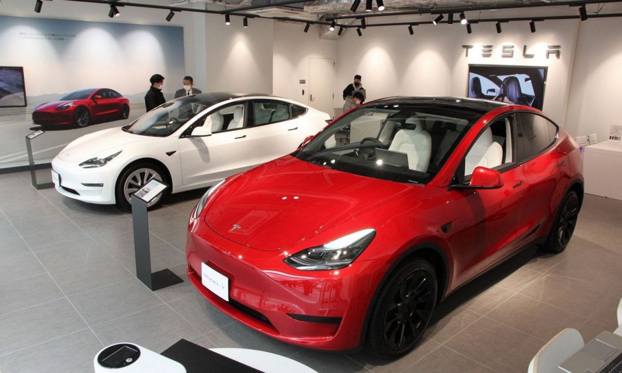 Tesla's Directly Managed Dealership Opens in Central Nagoya：中日新聞Web