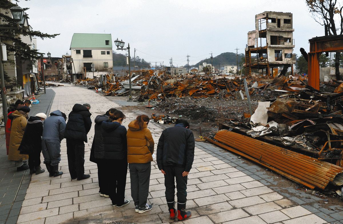 午後4時10分に合わせて…能登半島地震発生1カ月、各地で追悼の祈り：北陸中日新聞Web