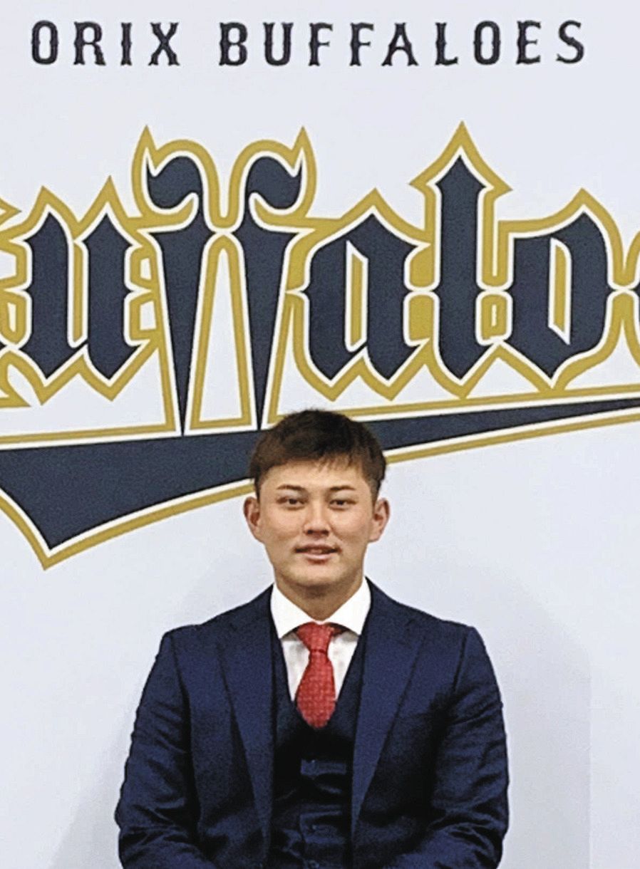オリックス】野口智哉は500万円増の1500万円でサイン 話した内容 オリックス】野口智哉は500万円増の1500万円でサイン 話した内容