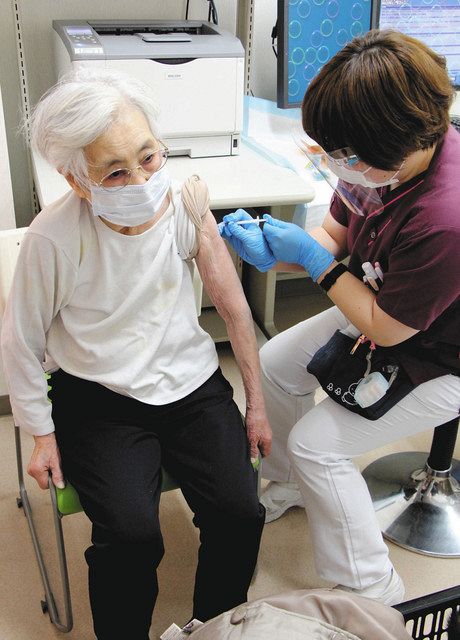 ワクチン（記事・接種者数）：中日新聞Web