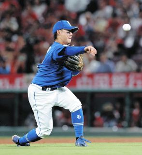 「誰が見てもそう」中日・井上監督、辻本倫太郎の本塁送球に苦言「膝元にパチンときていればアウト」