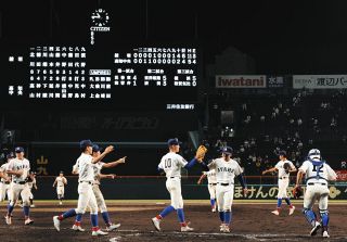 【夏の甲子園】綾羽、夏のタイブレークで1回4得点は23年土浦日大が記録した6得点に次ぎ歴代2位タイ…春は8得点が最多