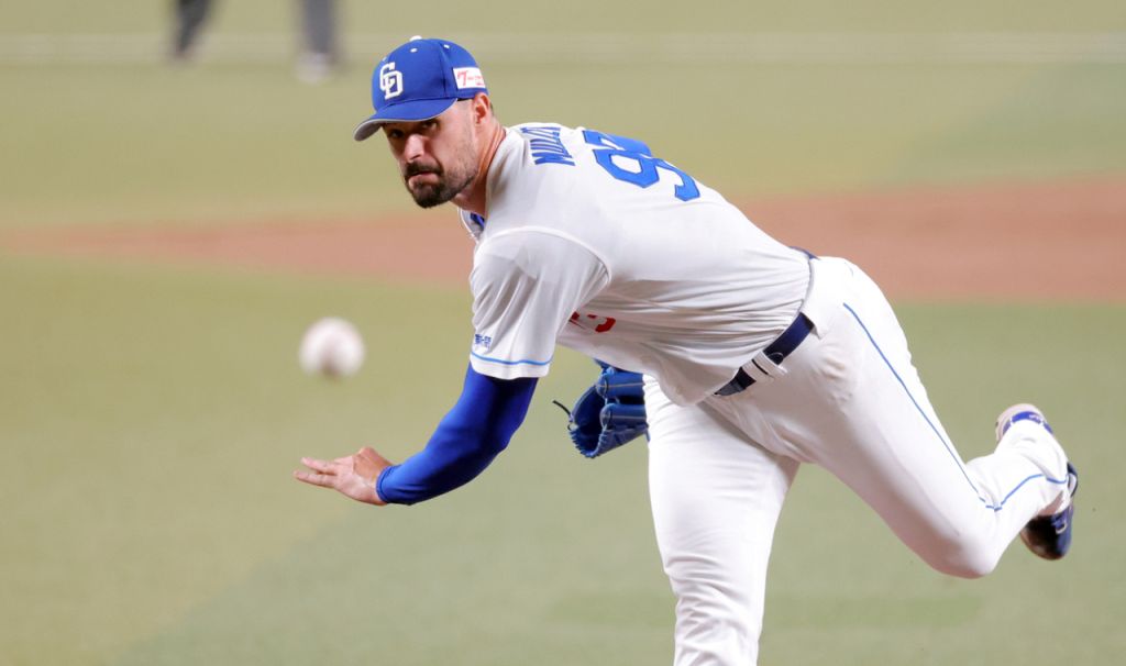 7月19日 DeNA 15回戦