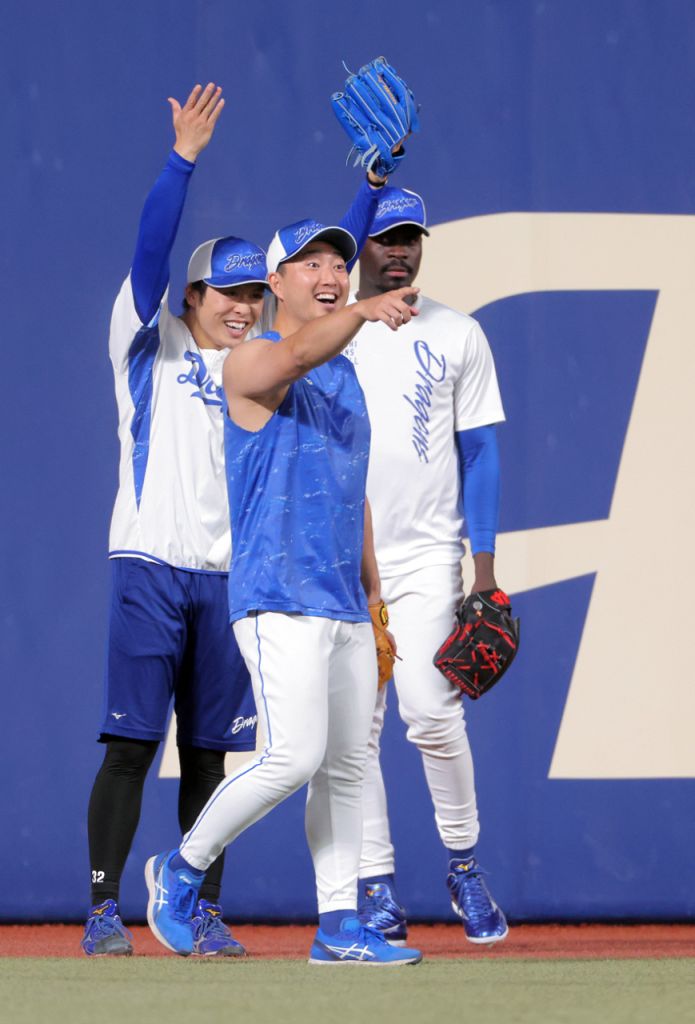 7月19日 DeNA 15回戦